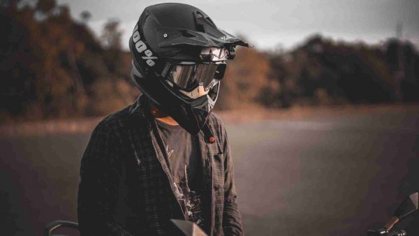 Best Full Face Motorcycle Helmets 2021: Reviews & Buyer’s Guide